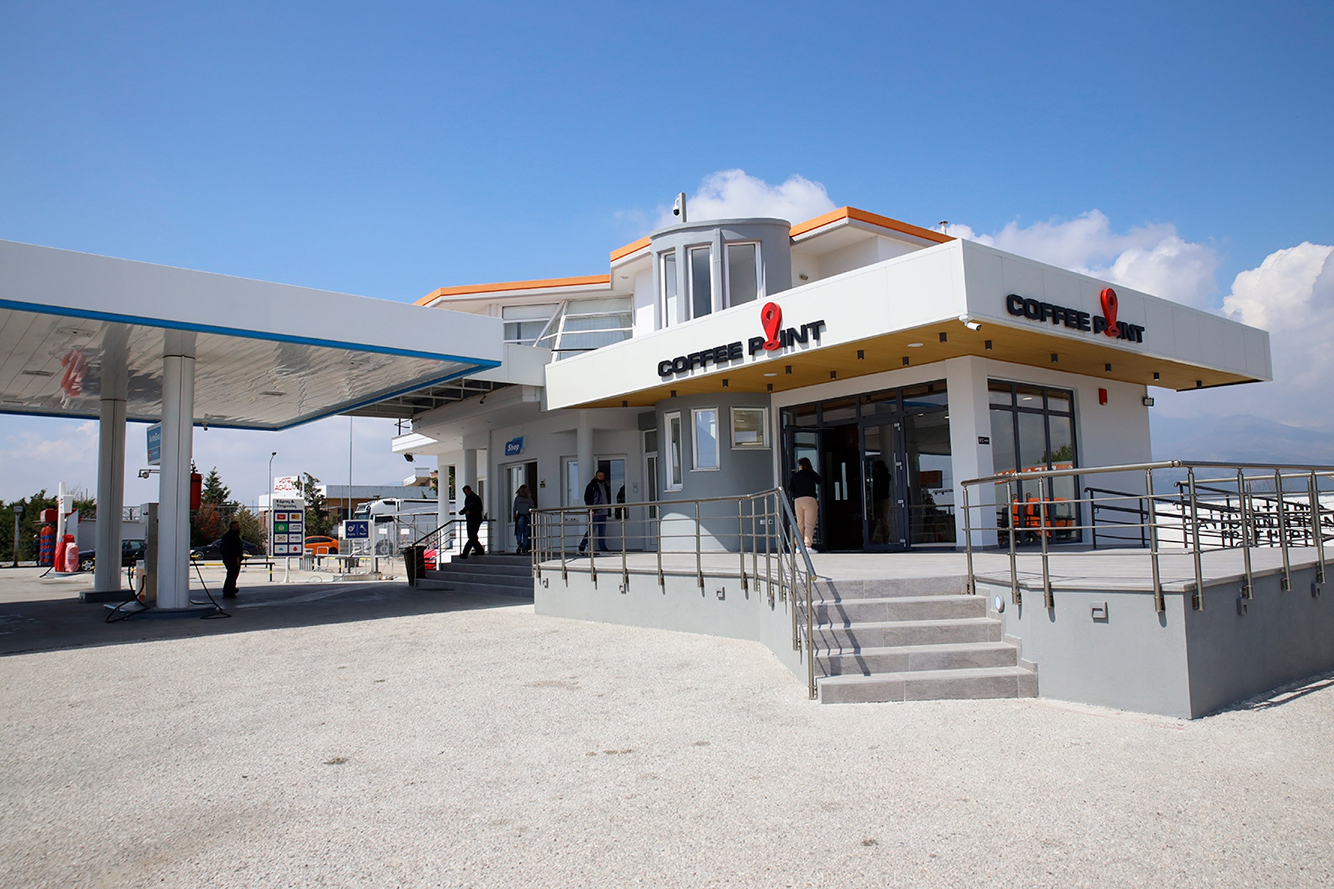 Coffee Point: Ο καφές έχει προορισμό στο 4ο χλμ Κομοτηνής-Ξάνθης